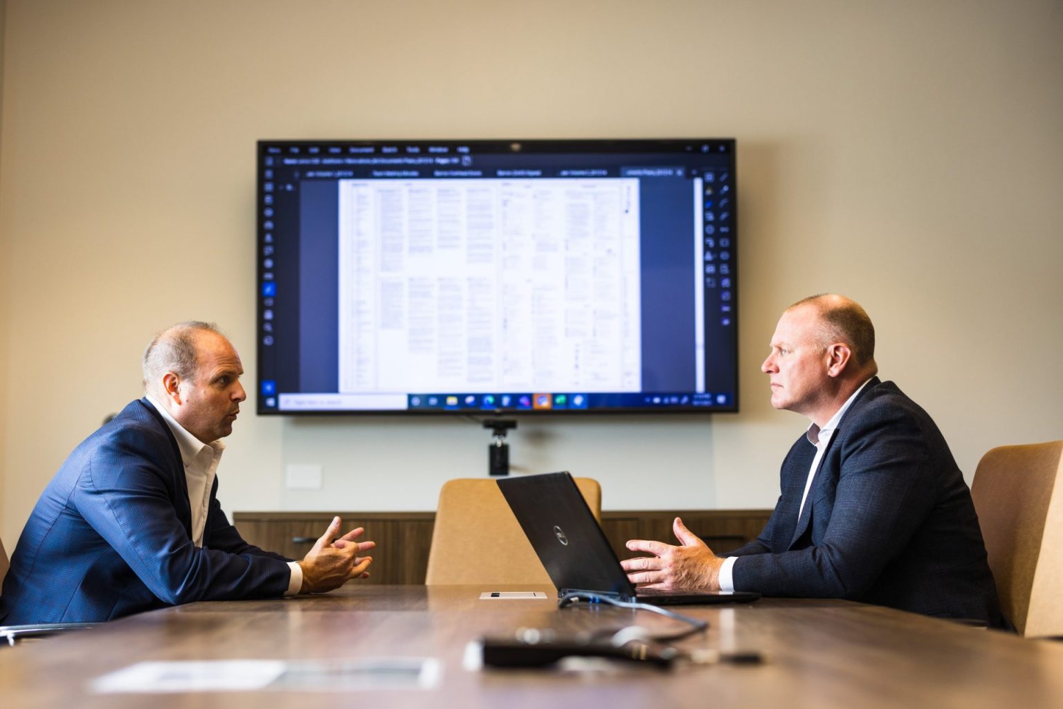 Business Security Systems | Security & Sound | Midwest Alarm Services